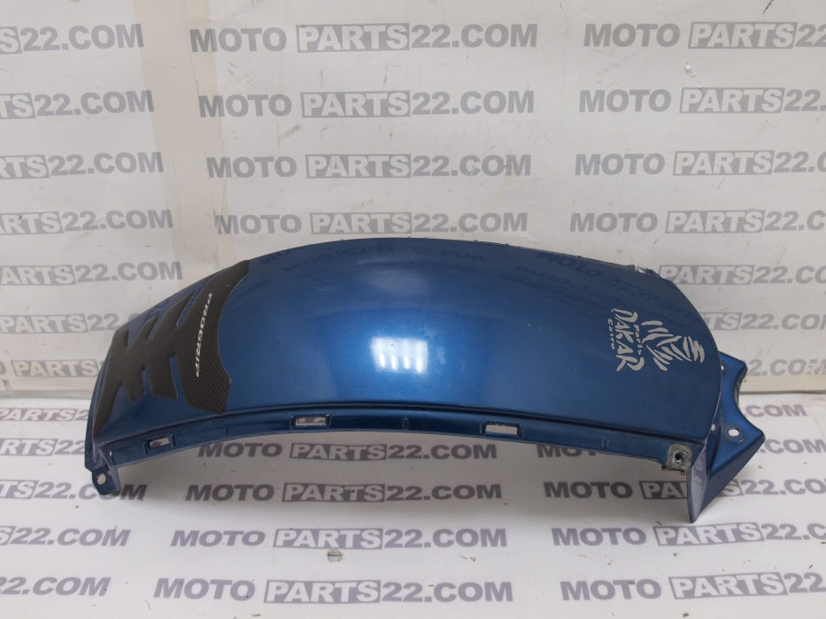 MOTOPARTS 22 - BMW F 650 GS TWIN CAM 05 FAIRING CENTER PART